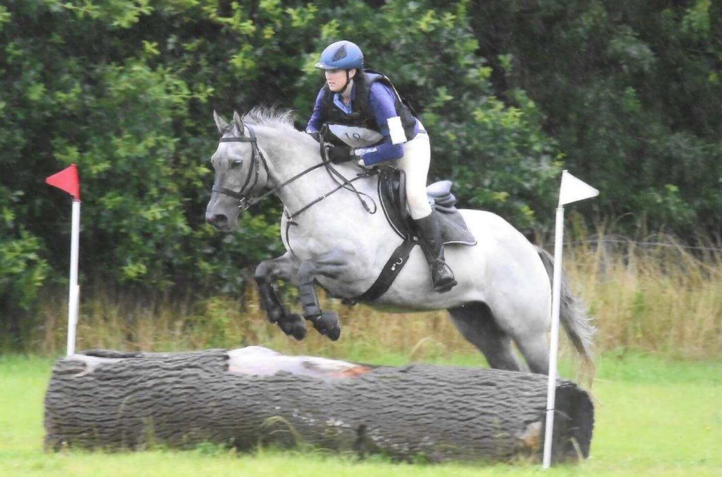 Clare Mcleod reports how Pro Hoof suits her little horse Vana perfectl ...